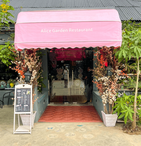 The Flavors of Asian Dishes: Alice Garden Restaurant Ikeja - SabiAbuja
