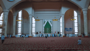 Abuja National Mosque: A Symbol of Unity and Faith - SabiAbuja