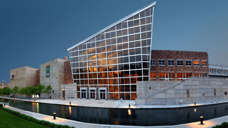 Top 10 Must-See Attractions in Indianapolis - SabiAbuja