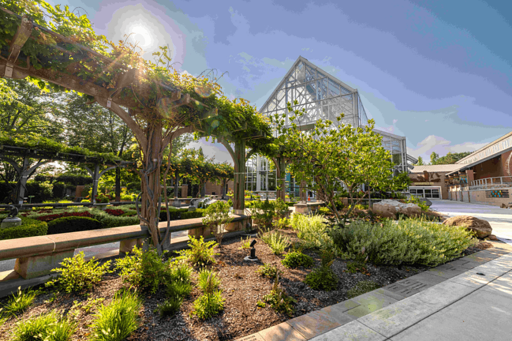 Top 10 Must-See Attractions in Indianapolis - SabiAbuja